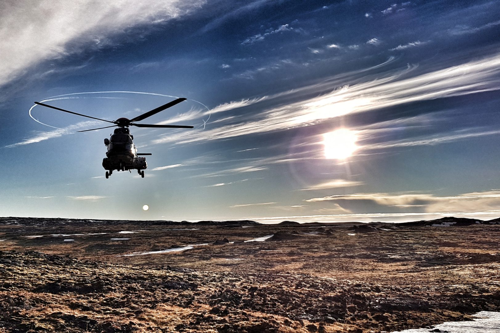 Helicopter To Inside The Volcano - Iceland Highlights